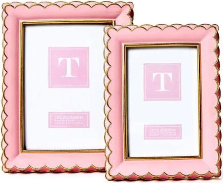 4 x 6 Pink Ruffle Frame – Pink Poppy Shoppe